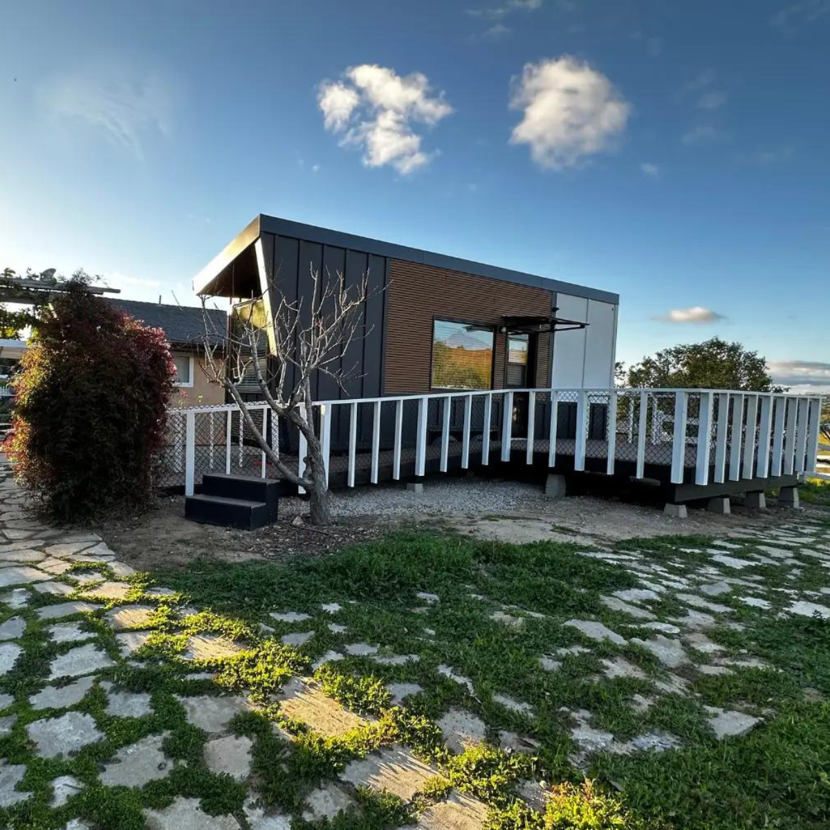 Build an ADU in Los Angeles | 2024 Cost Breakdown & Expert Guide